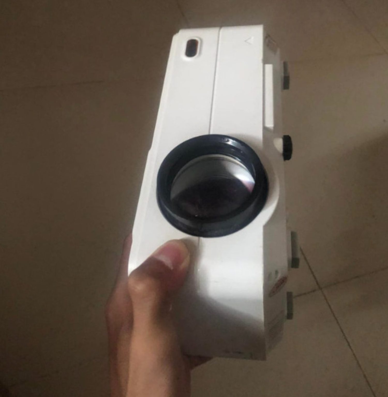 How to clean Projector Lens? Step by Step - ZDclick