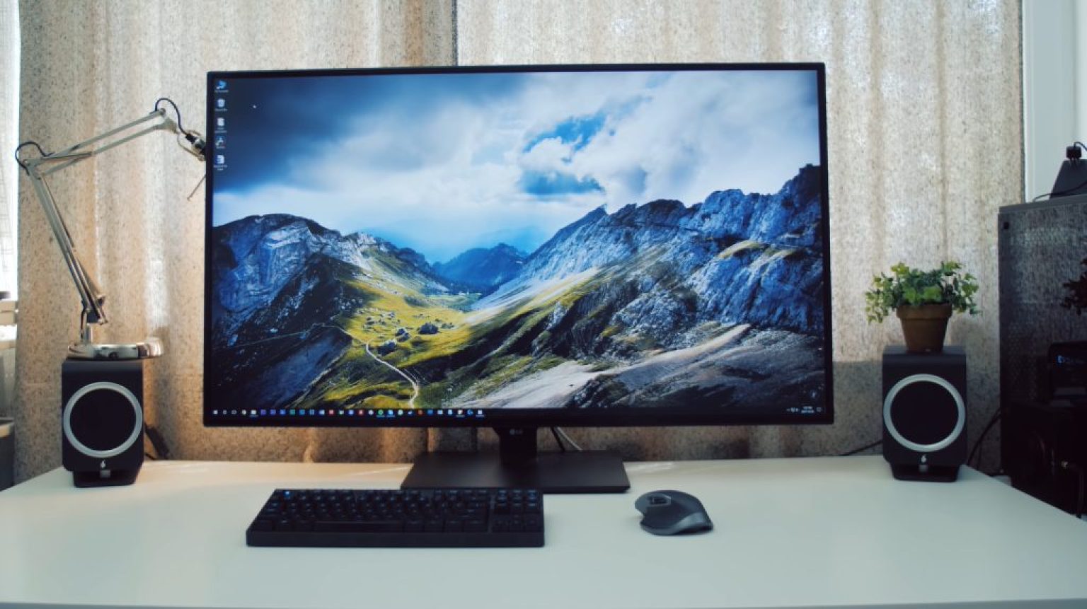 QHD vs WQHD - What is the Difference? - ZDclick